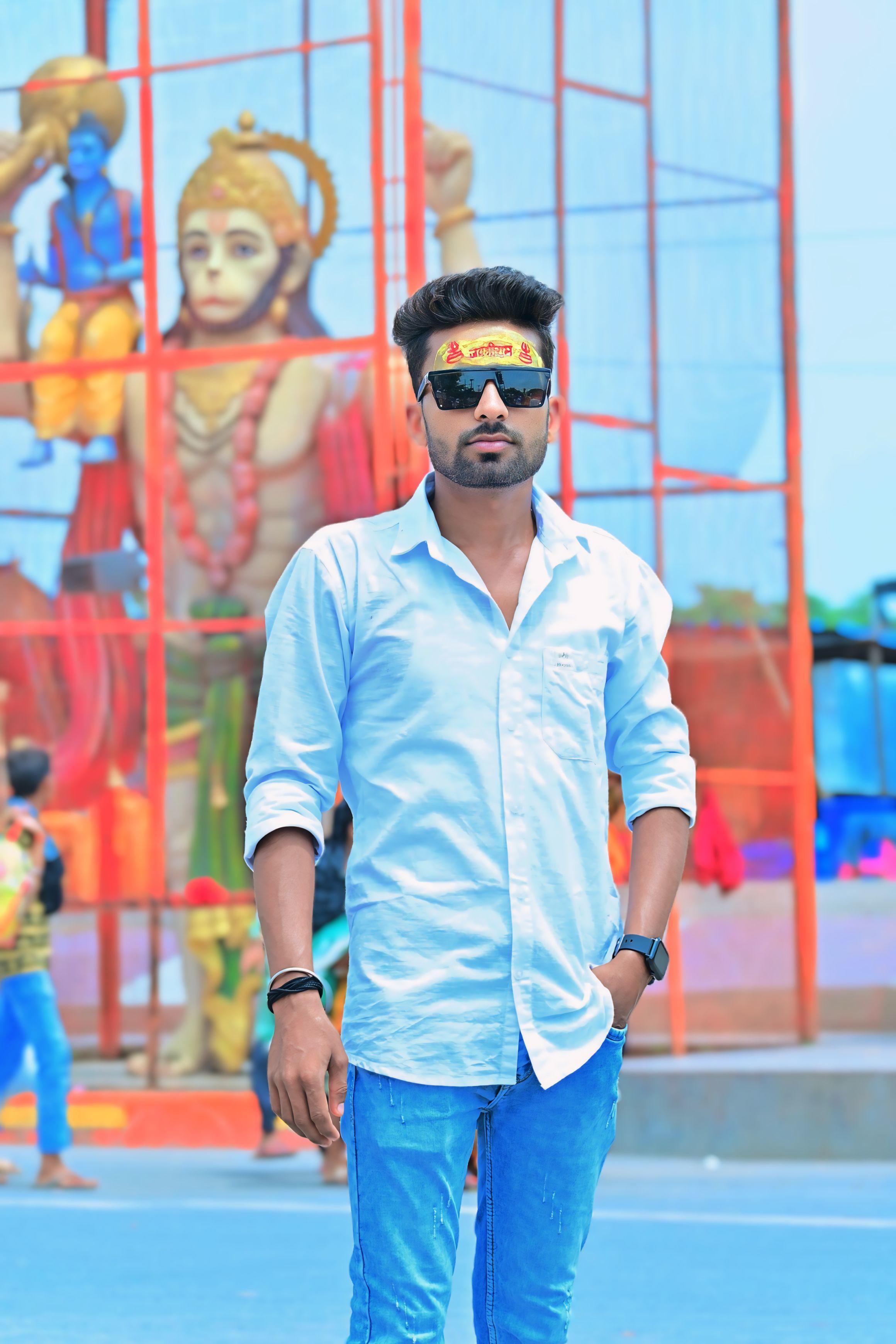 bahut Achcha hai game Hamare India mein server thoda kam chalta hai ...